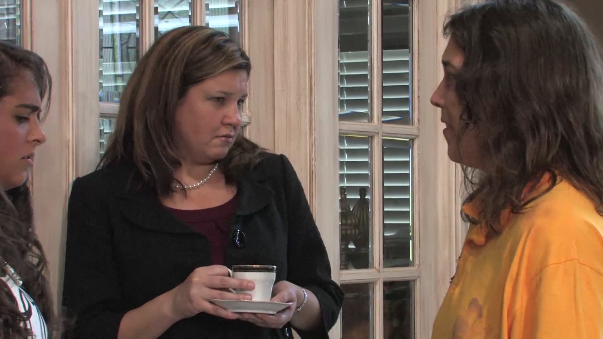 Watch Angry Kelly for Free Online | Pluto TV