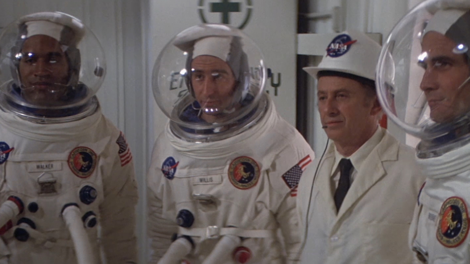 Watch Capricorn One for Free Online | Pluto TV