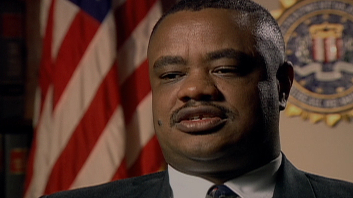 Ver Los archivos del FBI Temporada 4 Gratis | Pluto TV