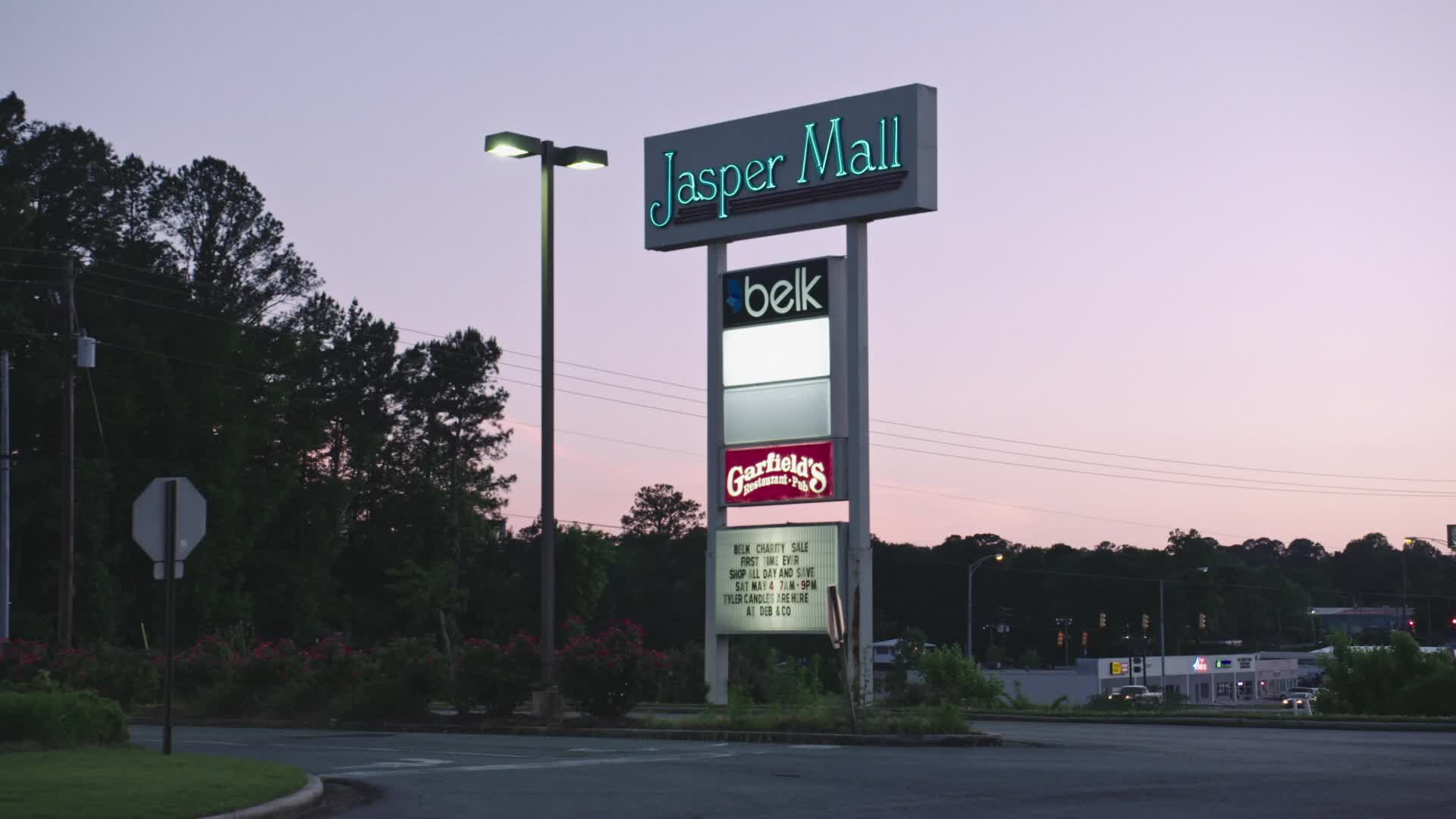 Watch Jasper Mall for Free Online | Pluto TV