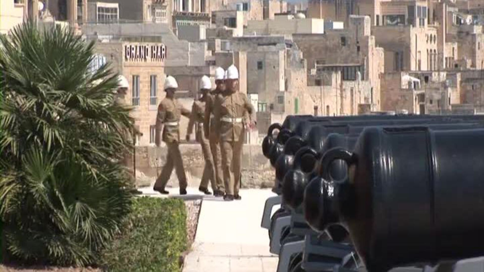 Watch The Armstrong 100 Ton Gun for Free Online | Pluto TV