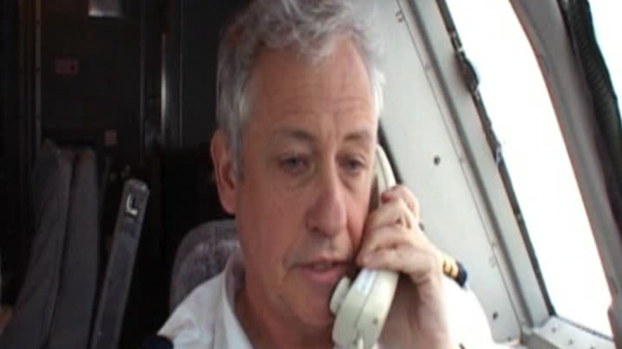 Watch Airline Disaster: Crash of the Century for Free Online | Pluto TV
