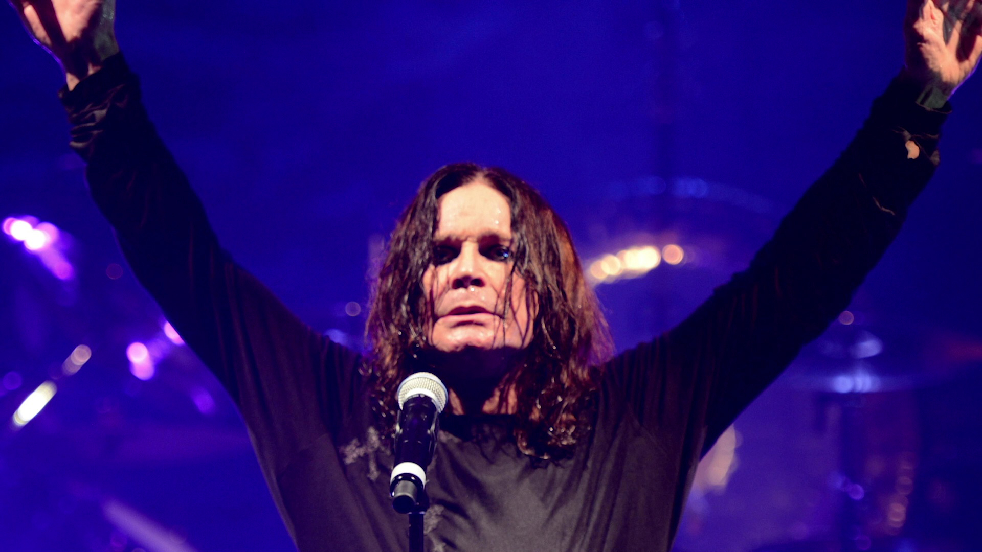 Watch Ozzy Osbourne: Throne of Darkness for Free Online | Pluto TV