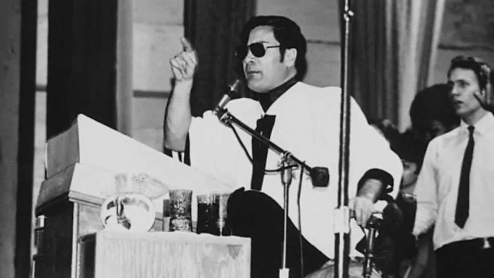 Watch Murderous Minds - Jim Jones for Free Online | Pluto TV