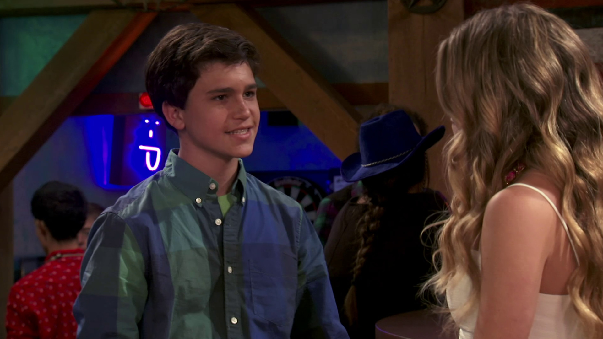 Ver Bella and the Bulldogs LT Temporada 1 Gratis | Pluto TV