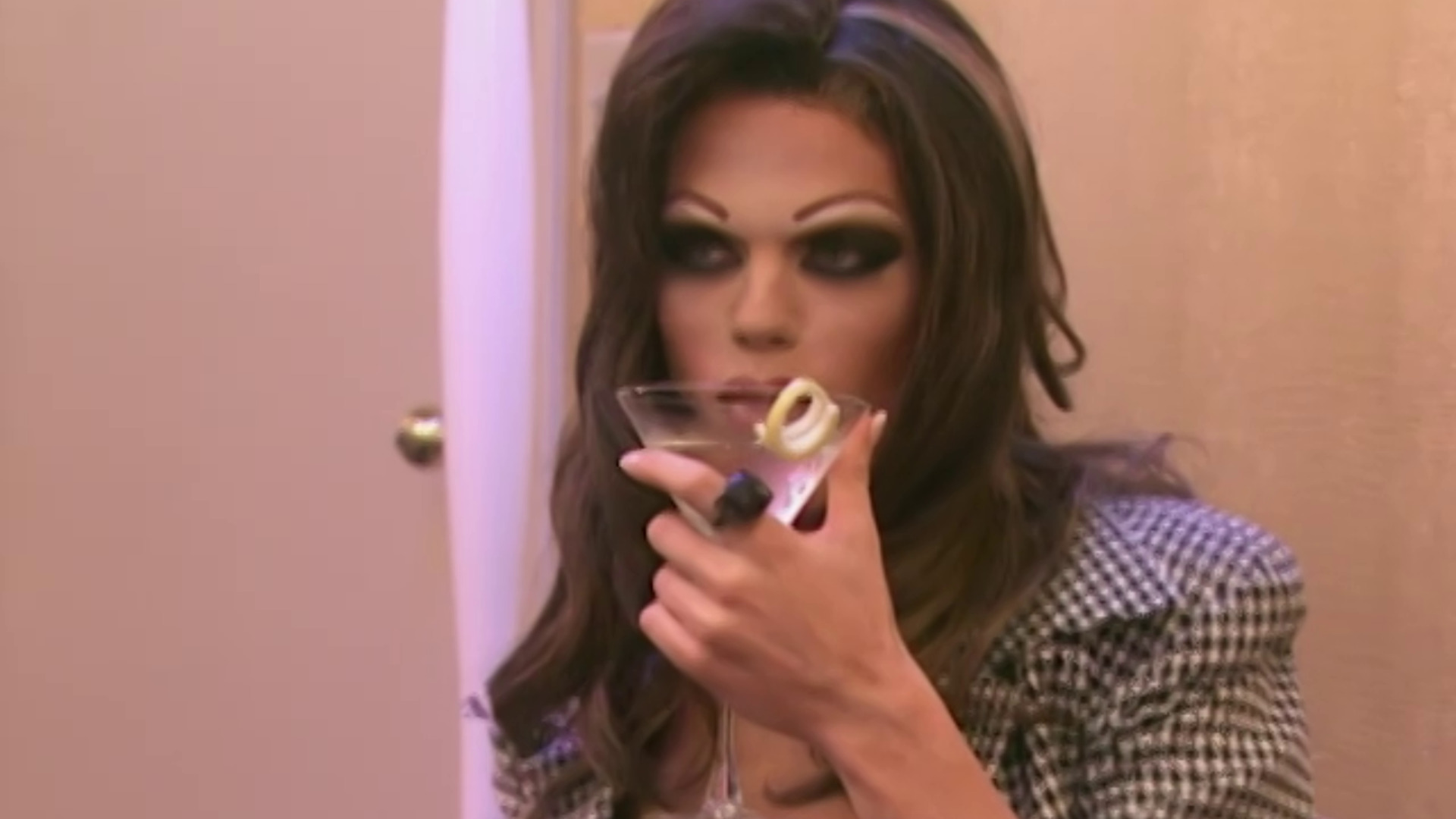 Ver RuPaul's Drag Race Untucked LT Temporada 1 Gratis | Pluto TV