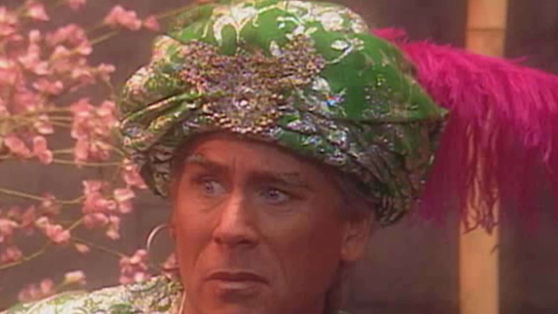 Watch RiffTrax: Aladdin on demand for free! - Pluto TV