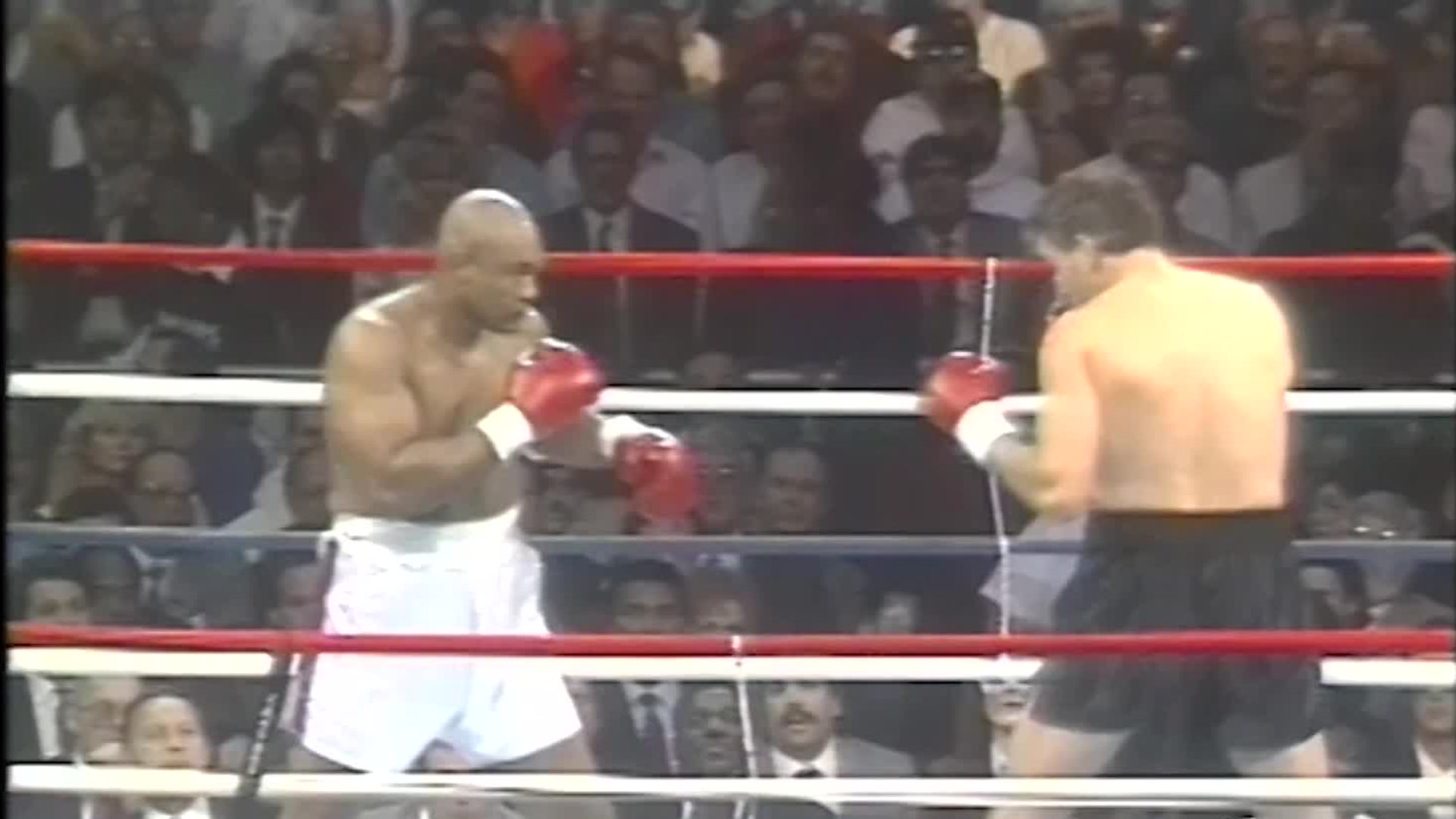Watch George Foreman vs Gerry Cooney for Free Online | Pluto TV