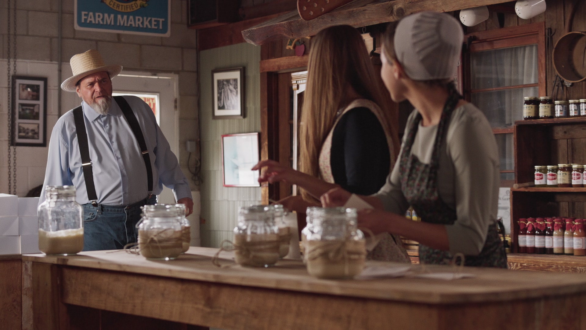 Watch Christmas At The Amish Bakery on demand for free! - Pluto TV