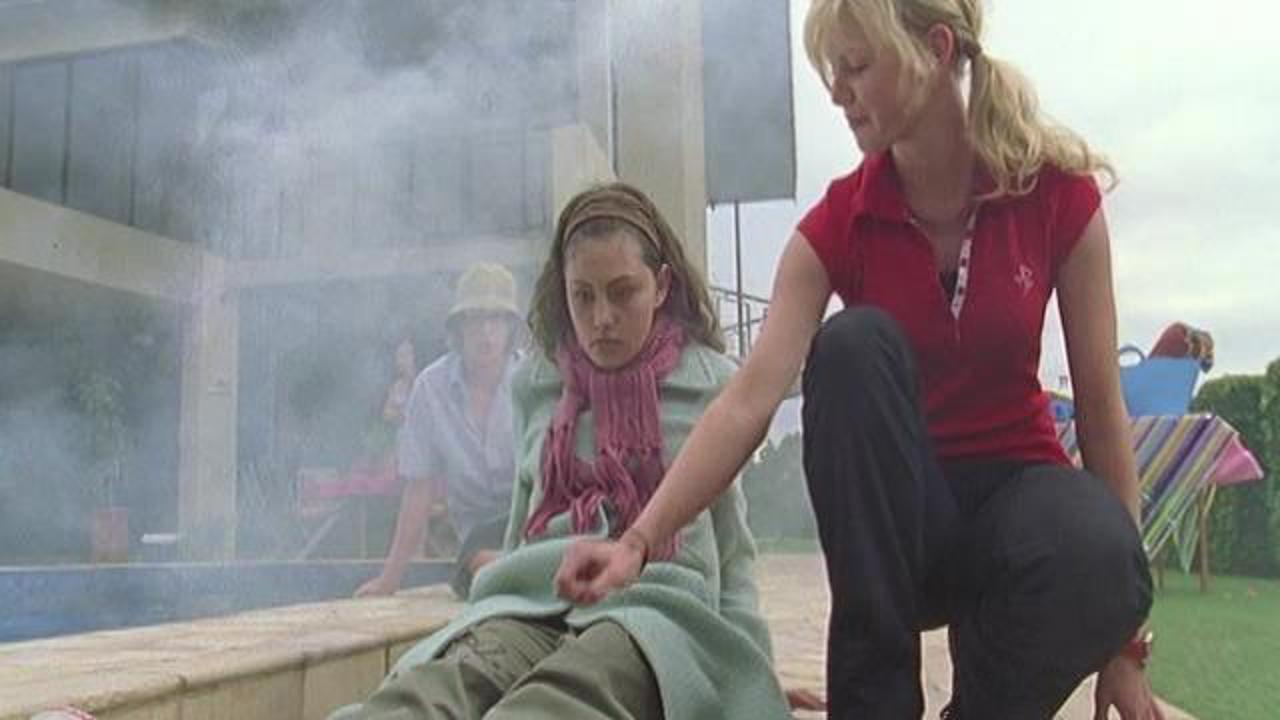 Watch H2O: Just Add Water Season 1 Free | Pluto TV