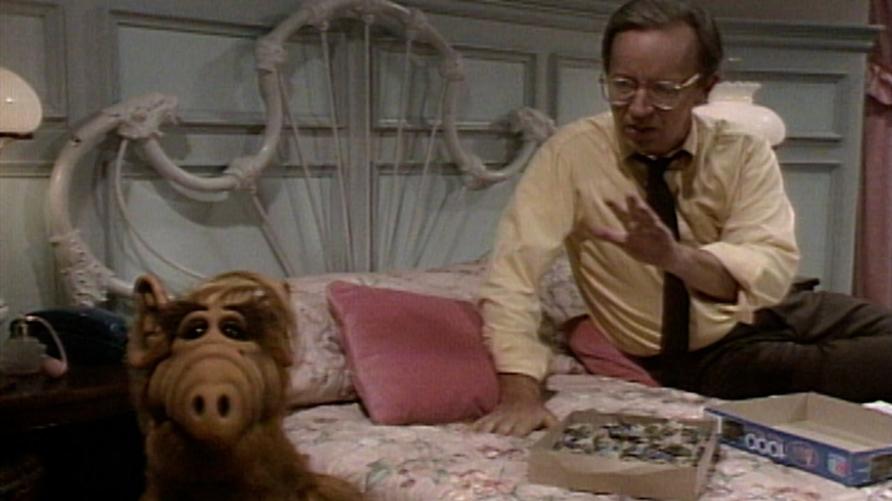 Watch Alf Season 1 Free | Pluto TV