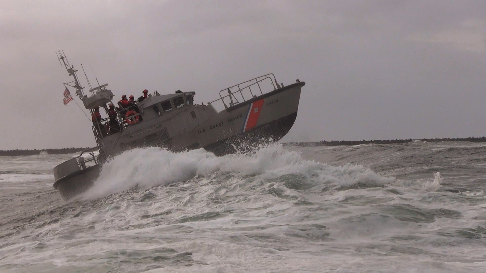 Watch Coast Guard Cape Disappointment Pacific Northwest Season 1 Free ...