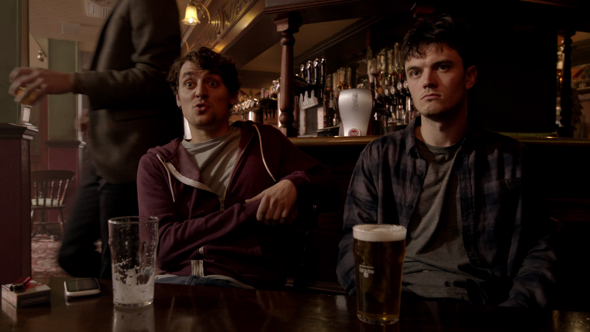 Guarda London Irish gratis online | Pluto TV