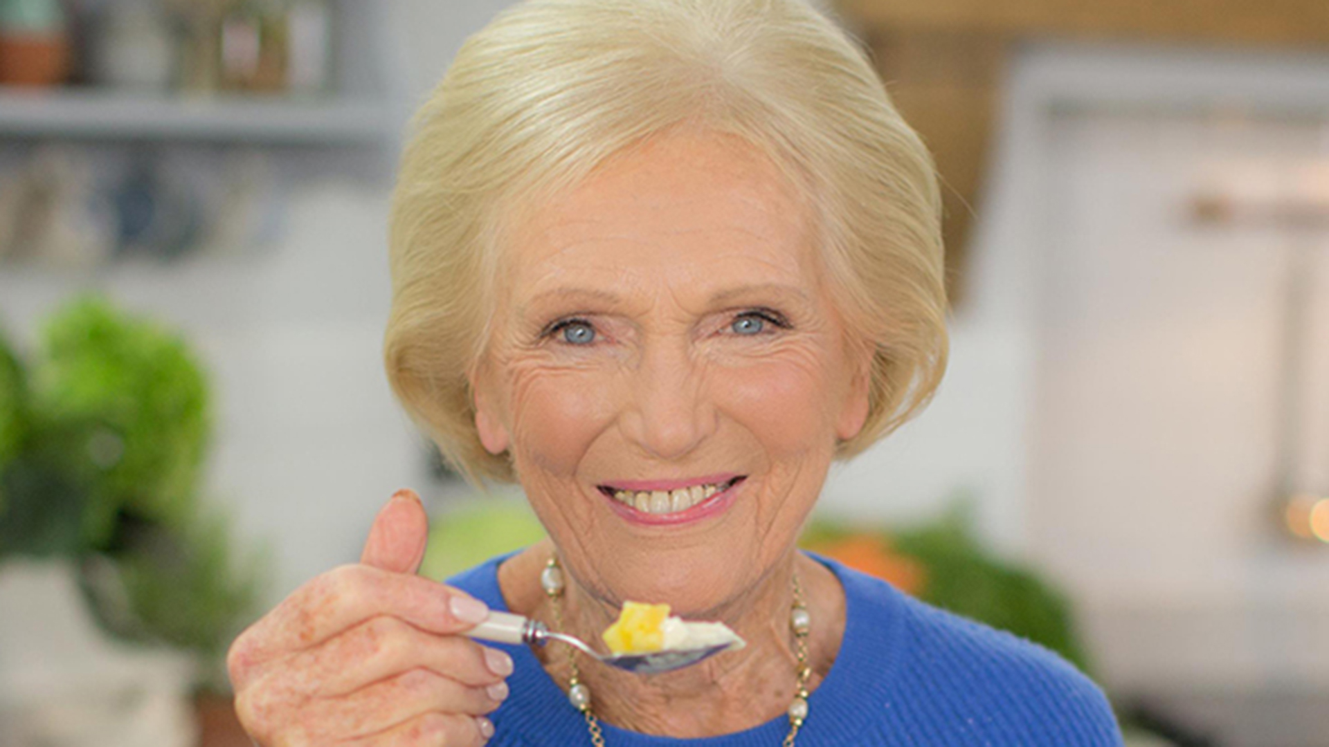 Watch Classic Mary Berry Season 1 Free | Pluto TV