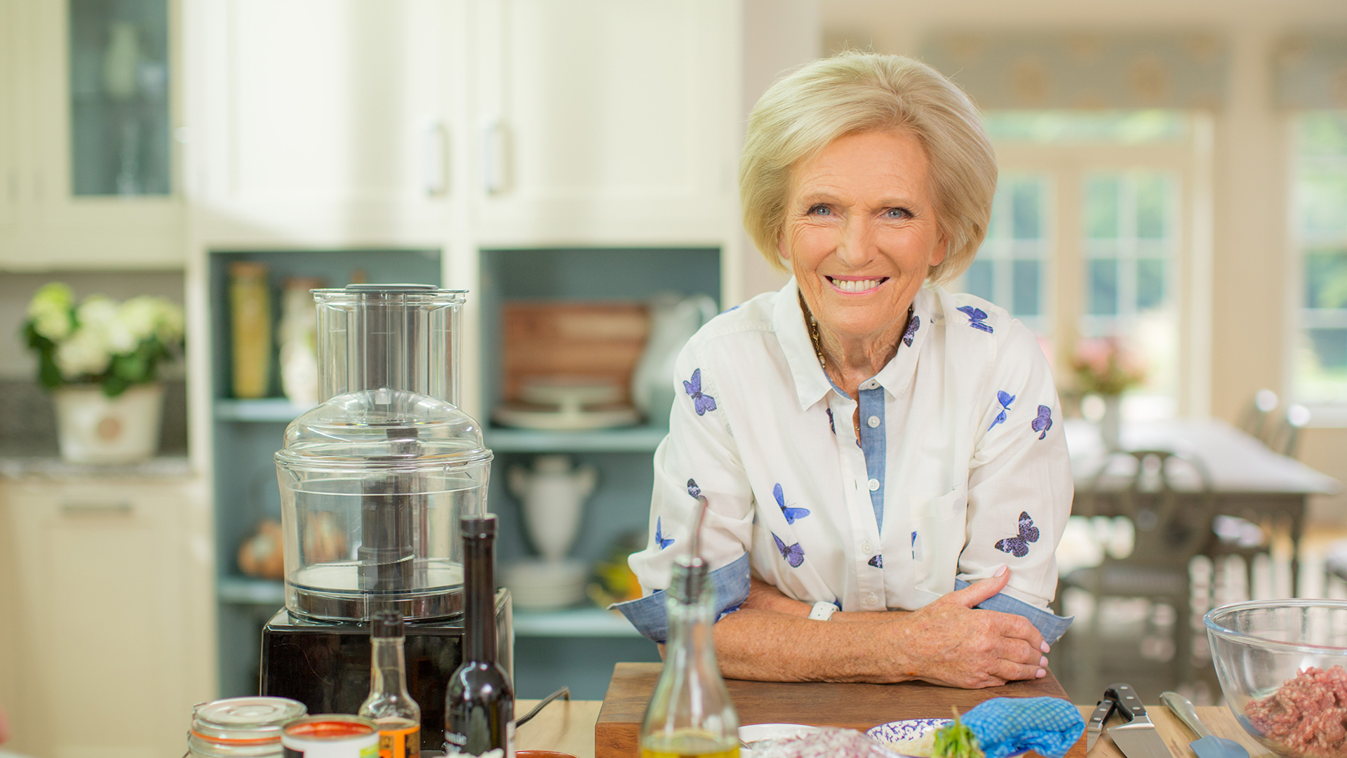 Watch Mary Berry's Foolproof Cooking Season 1 Free | Pluto TV