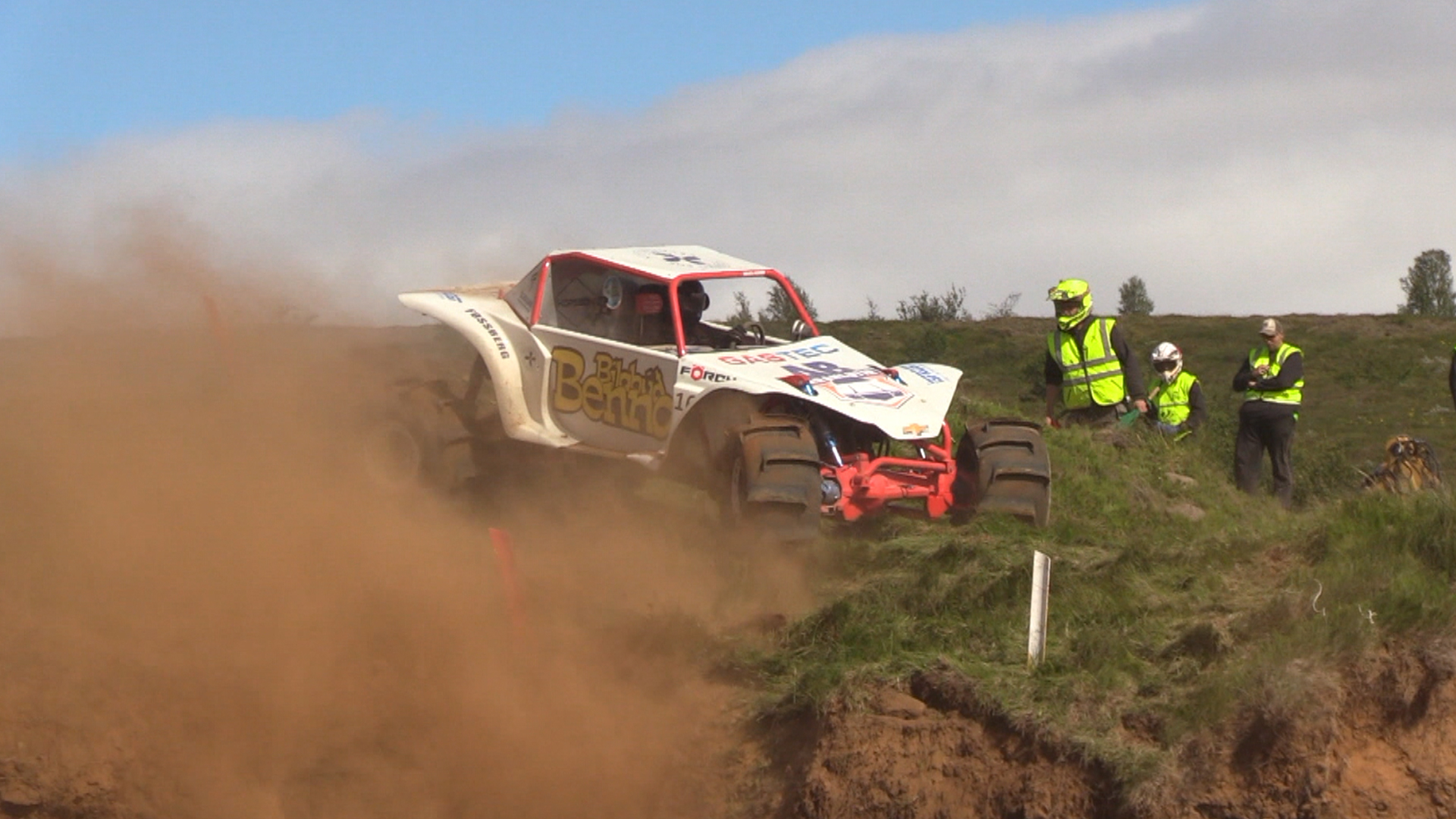 Watch Formula Off-Road Season 1 Free | Pluto TV