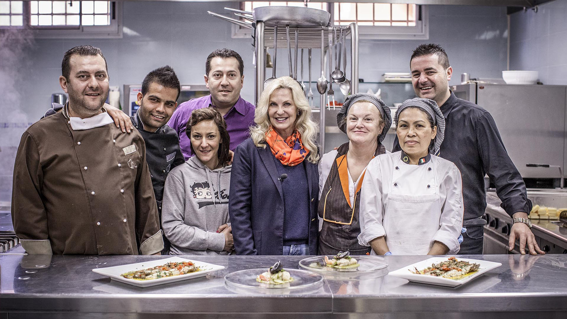 Watch Food Sail Love for Free Online | Pluto TV