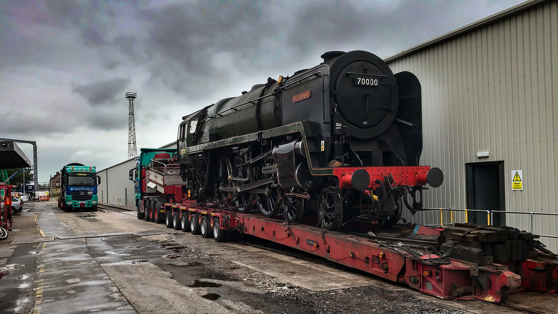 Watch Train Truckers for Free Online | Pluto TV